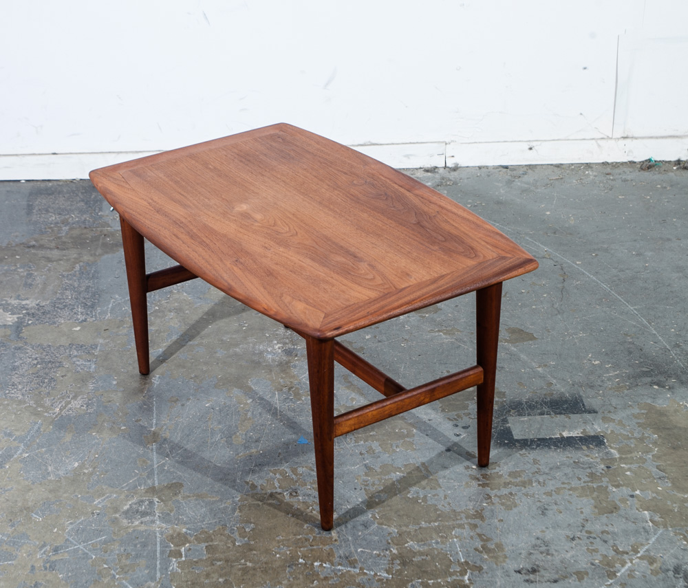 Mid Century Modern End Table Side Nightstand Solid Figural Walnut ...