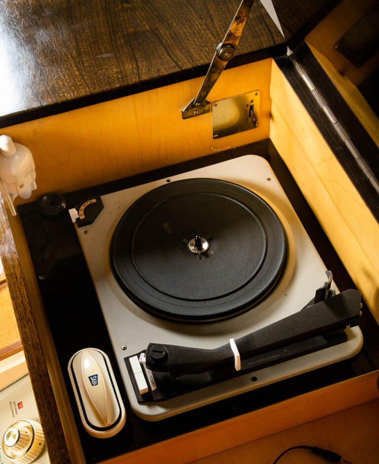 Mid Century Modern Stereo Console Saba 3000 Record Player Radio Vintage ...