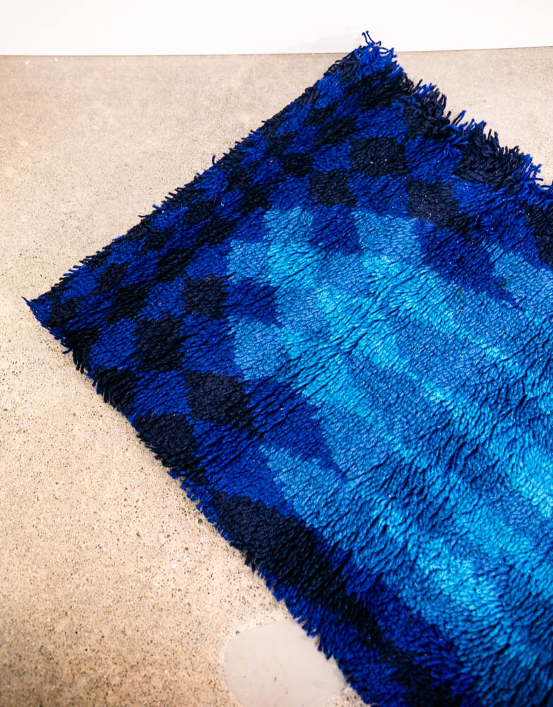 Mid Century Danish Modern Shag Rug Axminster Rya Abstract Blue Small 47 ...